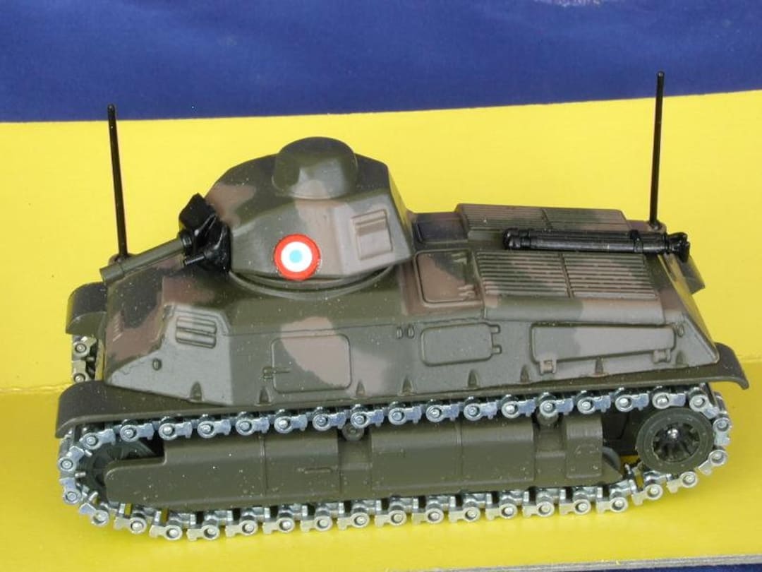 Solido SOMUA S-35 Tank - 1:50 Scale Diecast - Includes Original ...
