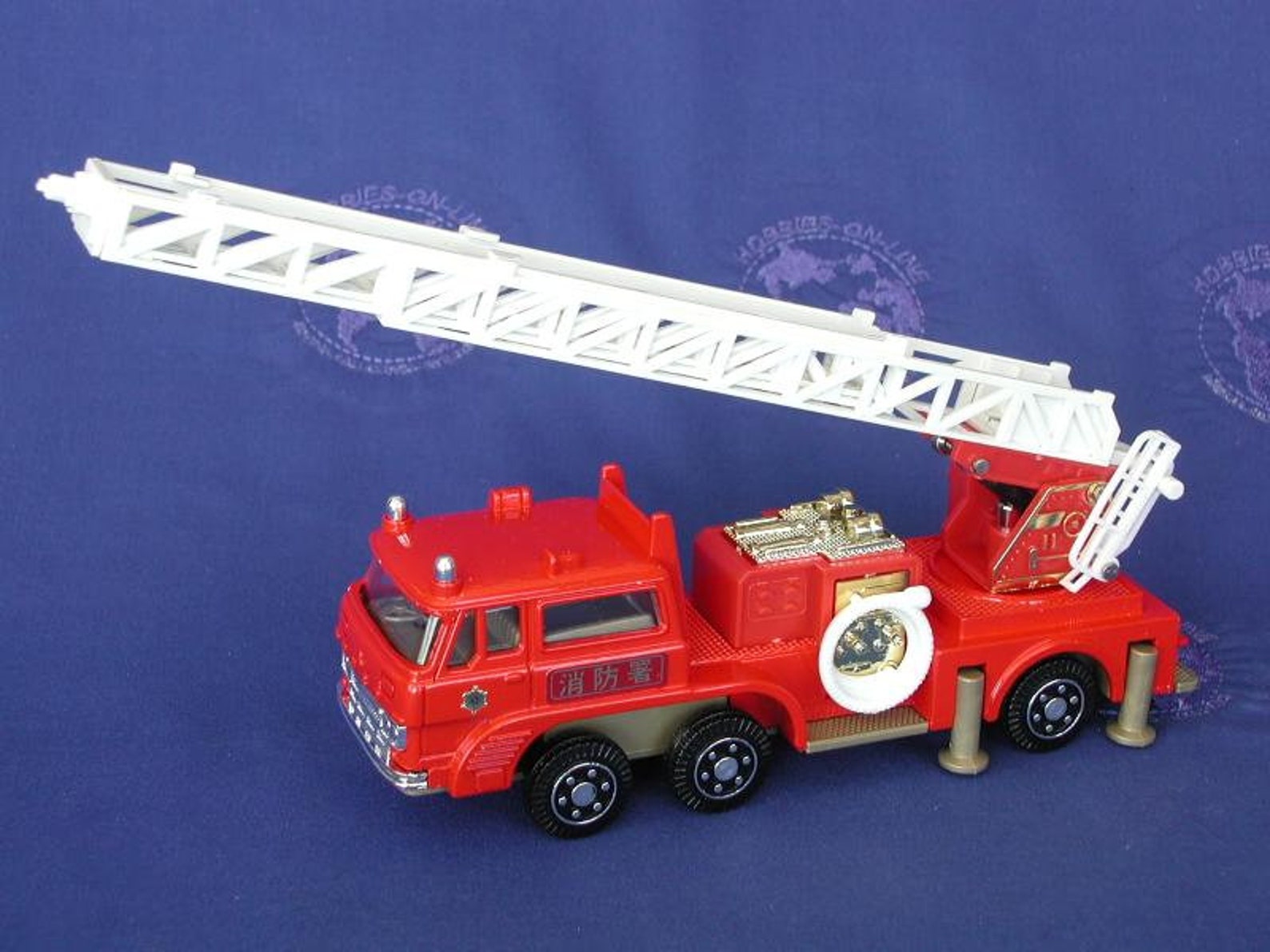 Fuso Fire Ladder Truck 1:60 Scale by Diapet of Japan - Etsy