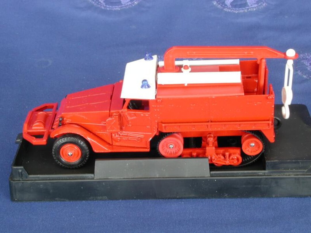 Half Track Fire Vehicle With Crane Boom in 1:50 Scale Diecast - Etsy