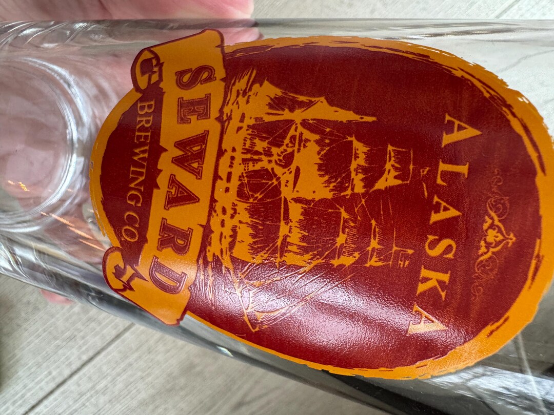 Vintage SEWARD BREWING Co ALASKA Pint Glass Beer Lager Ale Porter Man ...