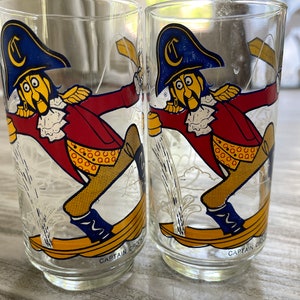 2 CAPTAIN CROOK 1977 Mcdonalds Tumblers Water Glass Barware Cocktail ...