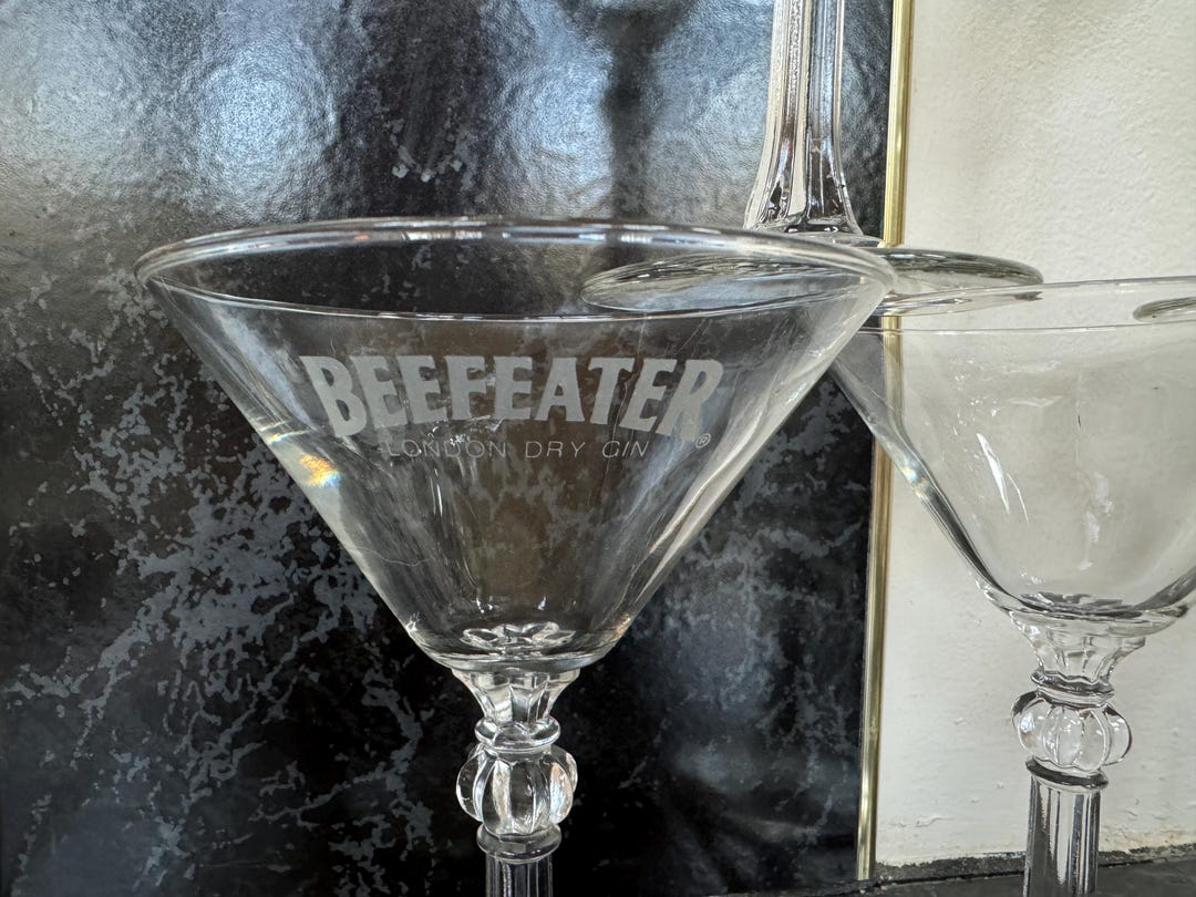 5 BEEFEATER GIN Martini Glasses Glass Classic Logo Vodka Gin Mad Men ...