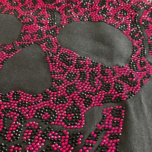 Pink Rhinestones Skull , Heat Transfer Design for Clothes , Iron on ...