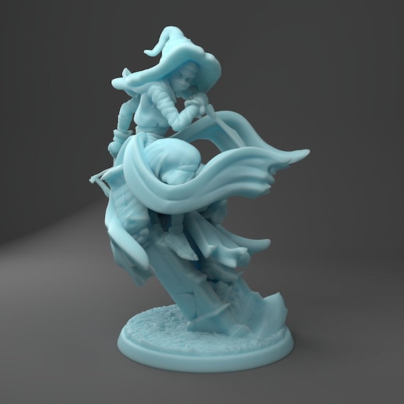 Witch Hunter by Twin Goddess Miniatures - Etsy