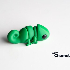 Baby Chameleon 3D Printed Fidget Toy by Zou3d - Etsy