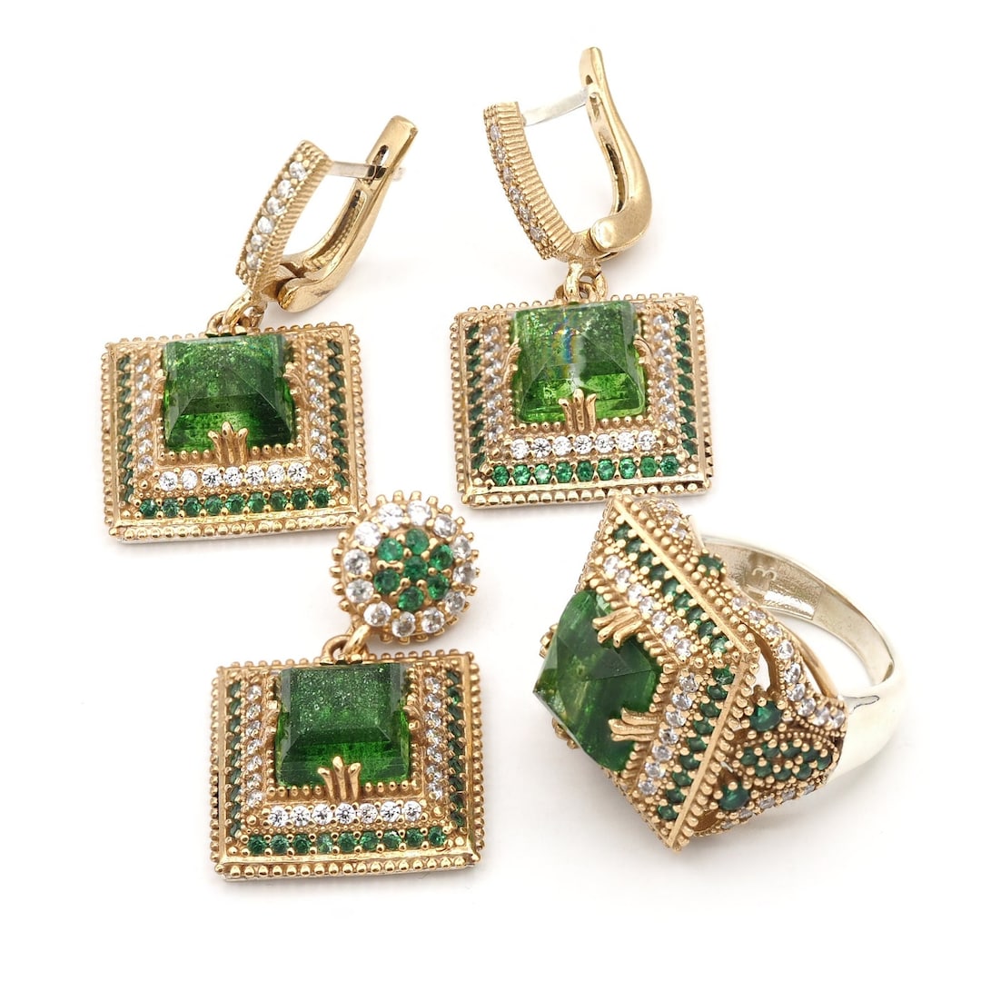 Handmade Emerald Green Jewelry Set: Ring, Earrings, and Pendant in 925 ...