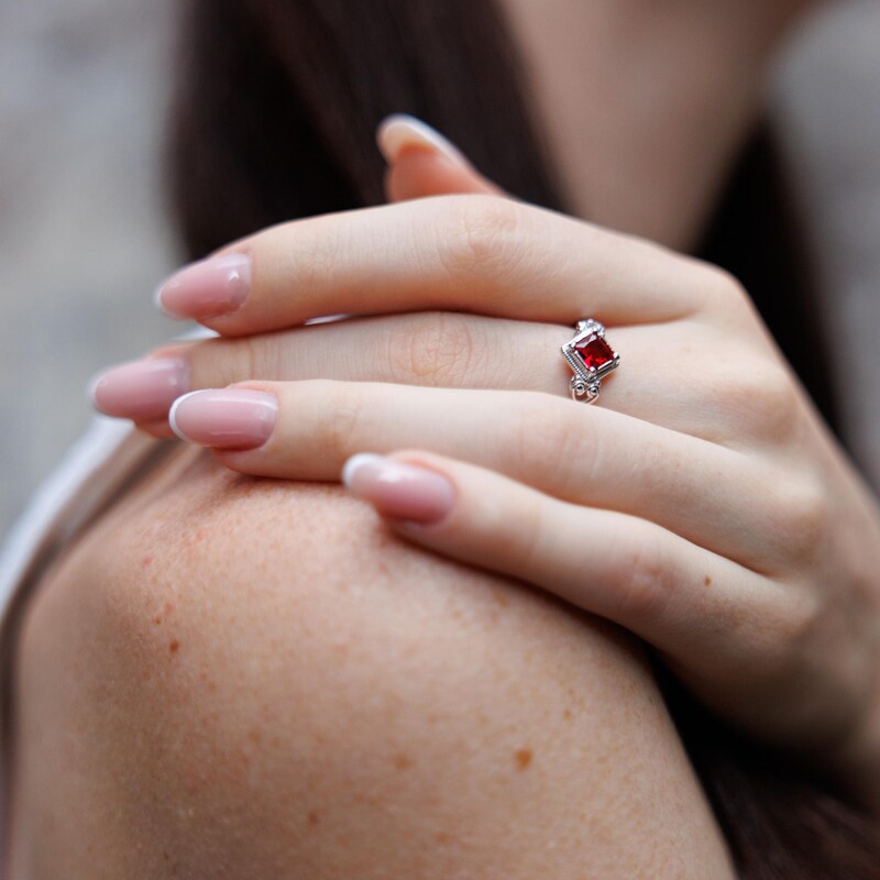 Small Ruby Ring - Etsy