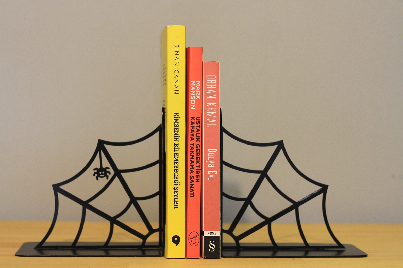 Spider Metal Bookend / Spiderman Book Support / Spider Web / Home ...