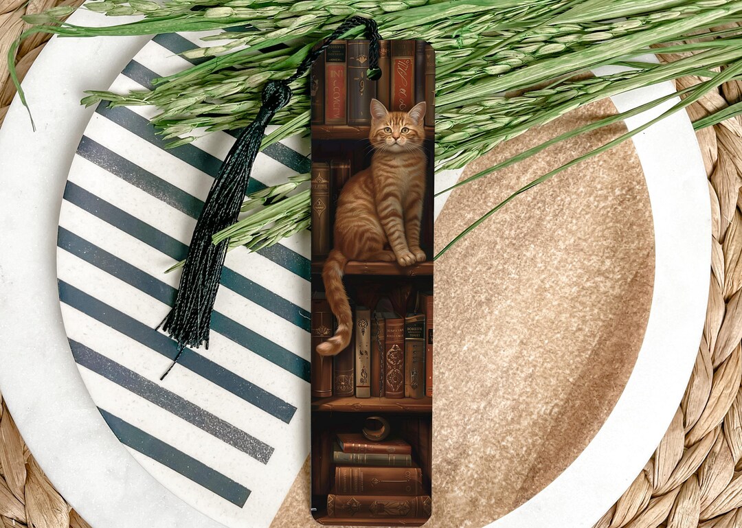 Metal Bookmark, Cat on Bookshelf, Bookworm Design, Unique Reading ...