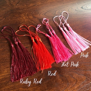Bookmark Tassels – Bulk Craft Tassels in Multiple Colors & Quantities ...