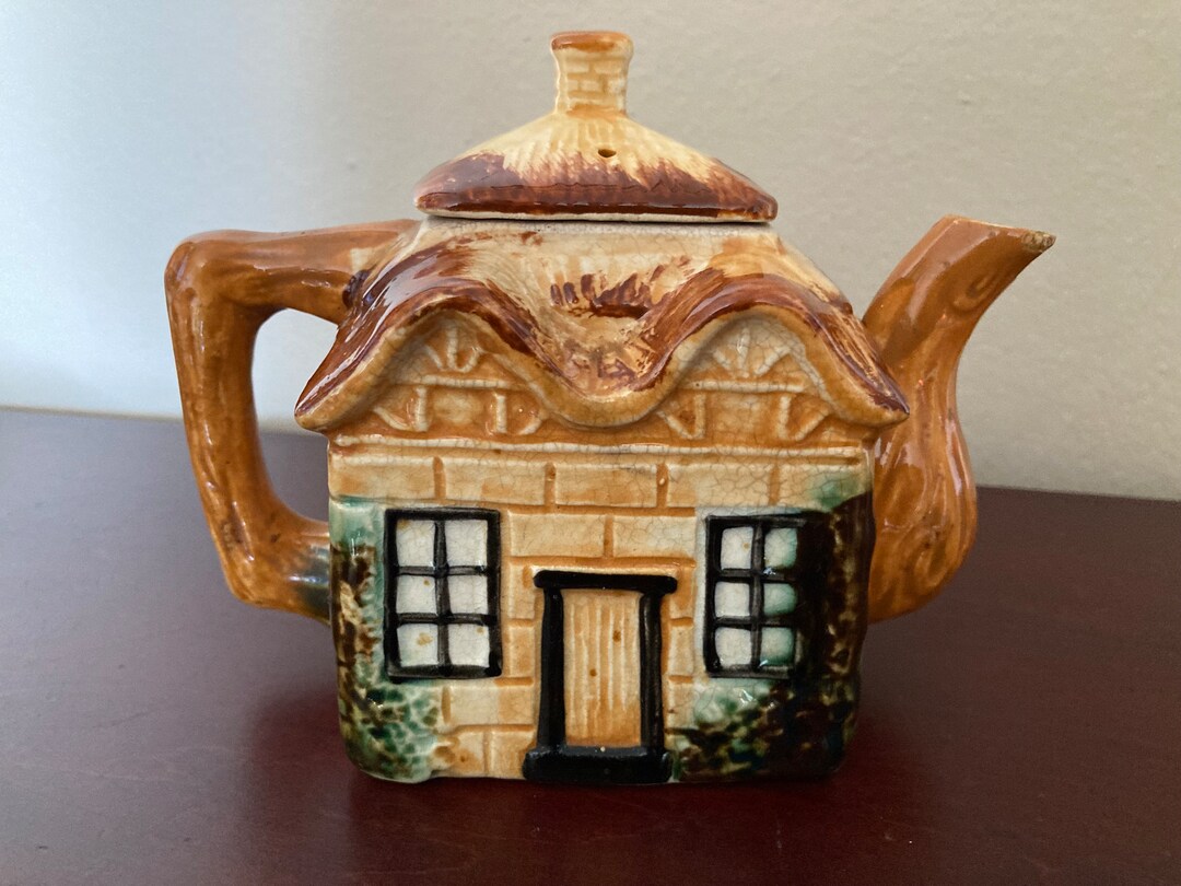 Vintage Cottage Shaped Small Teapot - Etsy