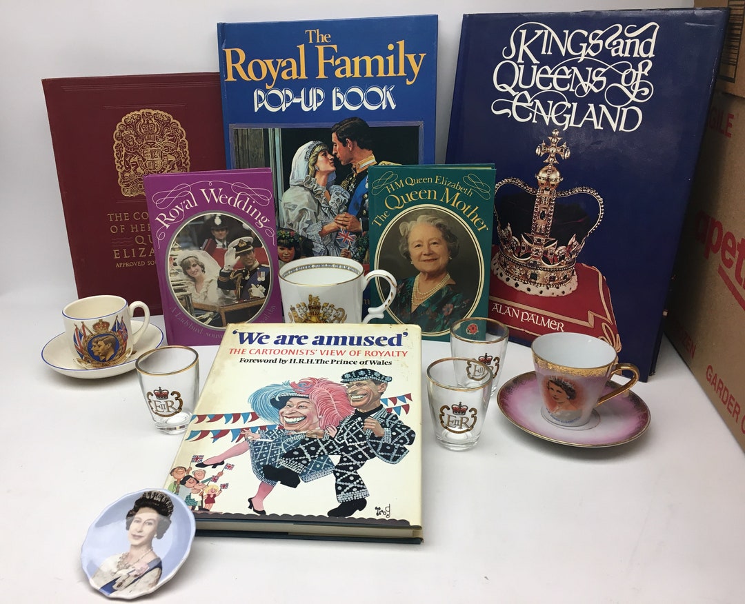 Books on the British Royal Family, Queen Elizabeth, Prince Charles ...