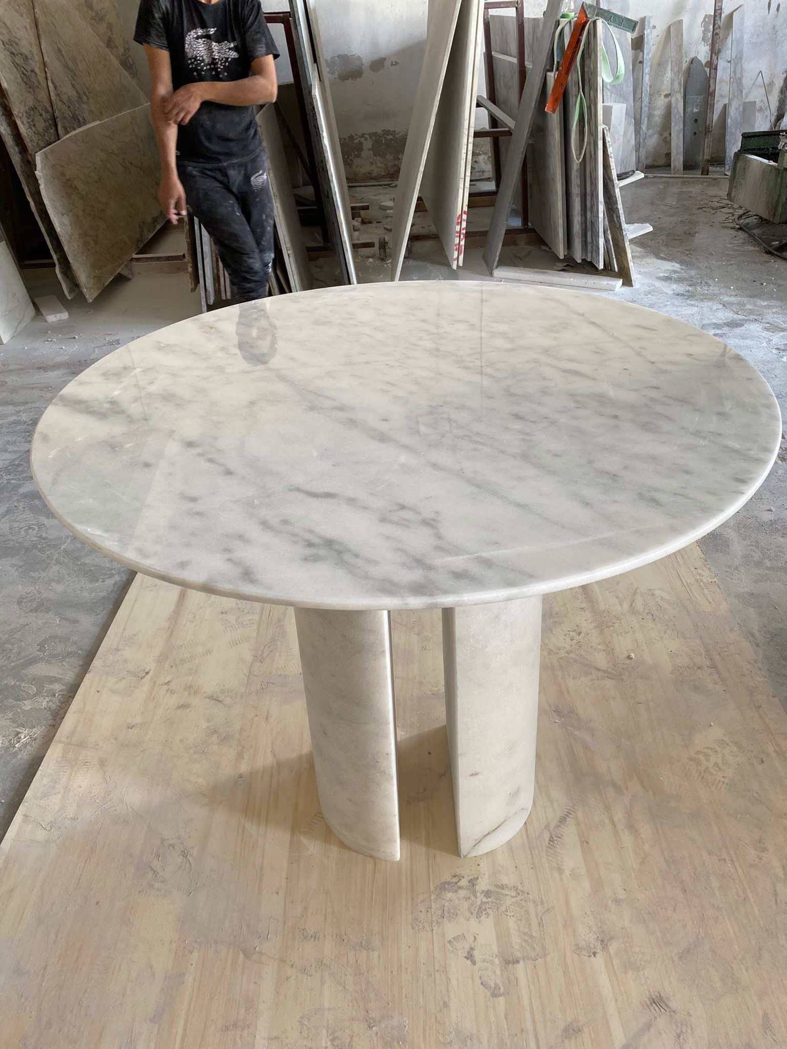 Full marble table store