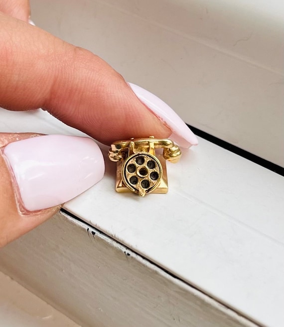 Vintage 14k Gold Articulated Old Phone Charm - Gem
