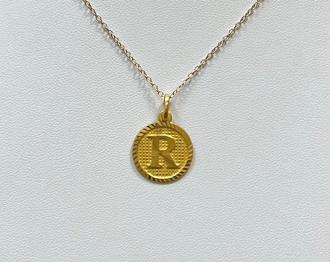 22k Gold Round R Letter Charm Pendant - Etsy