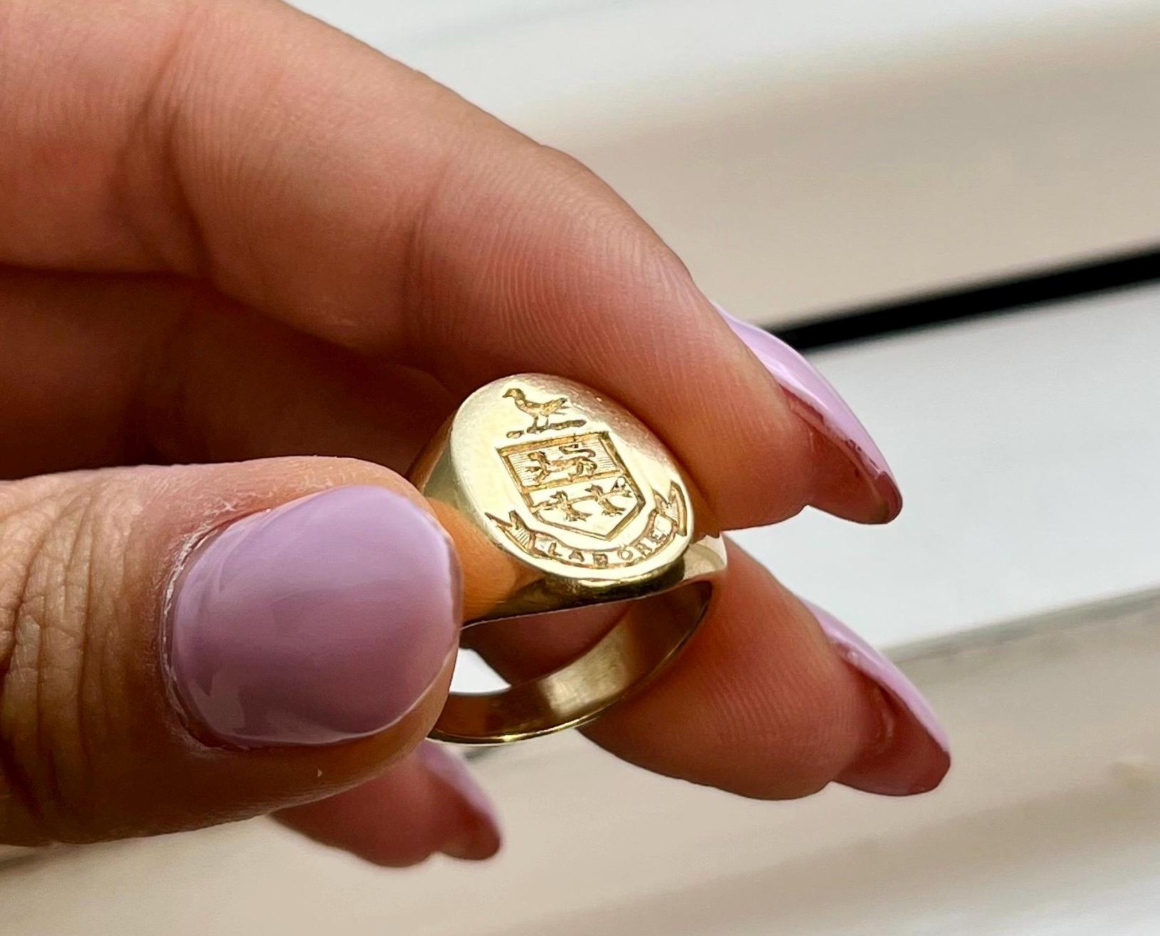 Vintage 14k Yellow Gold Signet Crest Ring - Etsy