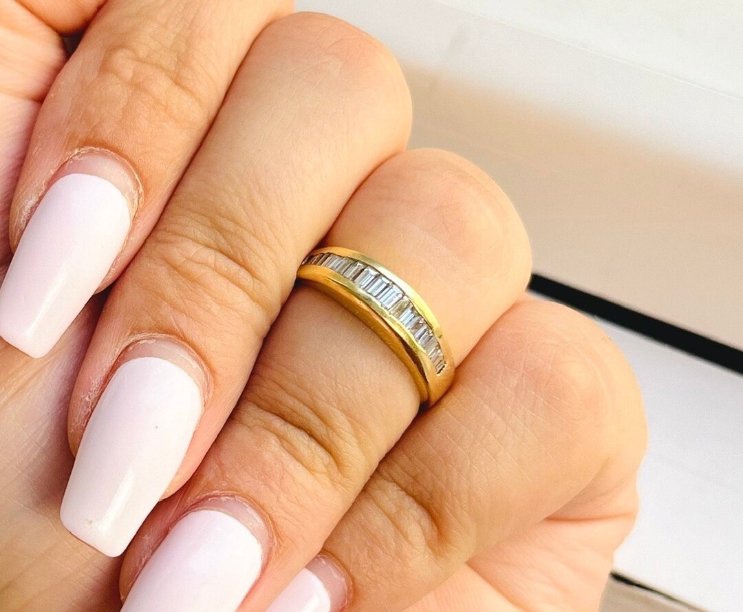 Vintage Retro 14k Gold Channel Set Graduated Ring With Baguette ...