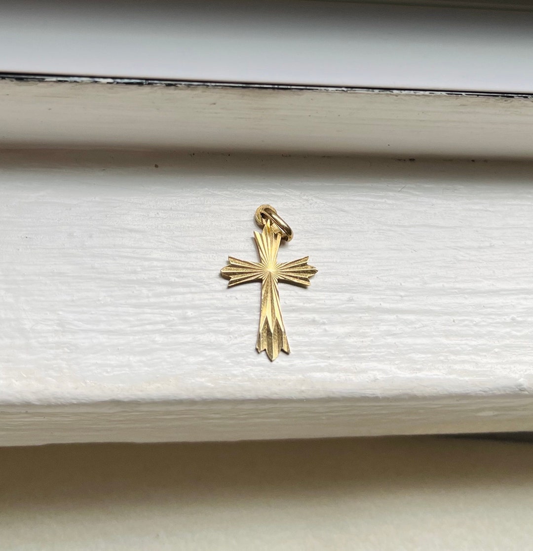 Vintage 14k Yellow Gold Engine Turned Cross Pendant Charm - Etsy