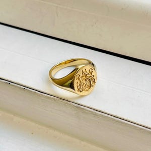 Antique Estate 14k Yellow Gold Signet Crest Ring With British Hallmarks ...