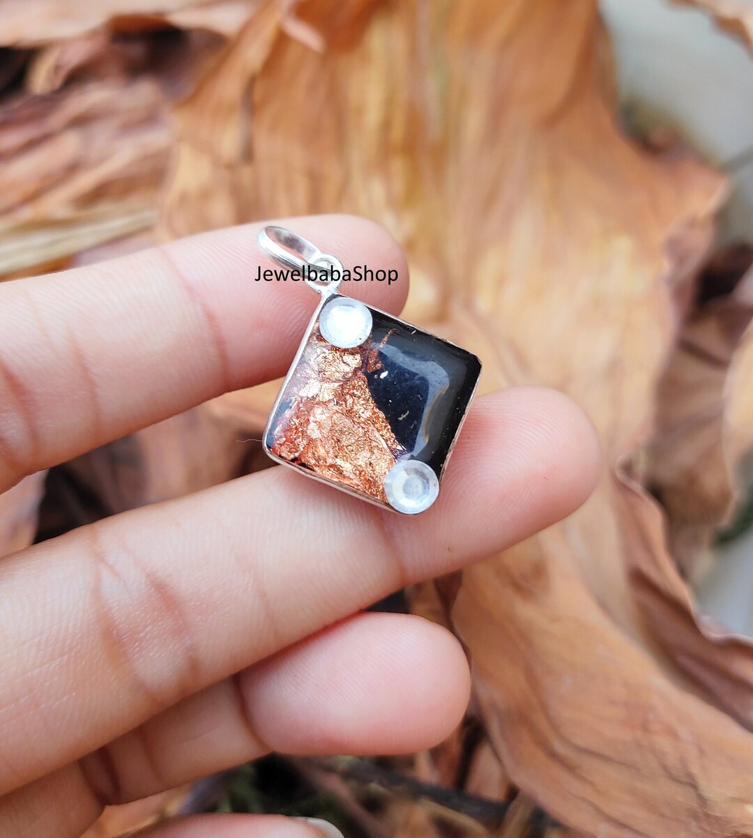 Resign Art Pendant, 925 Sterling Silver Plated Loop Pendant, Gift for ...