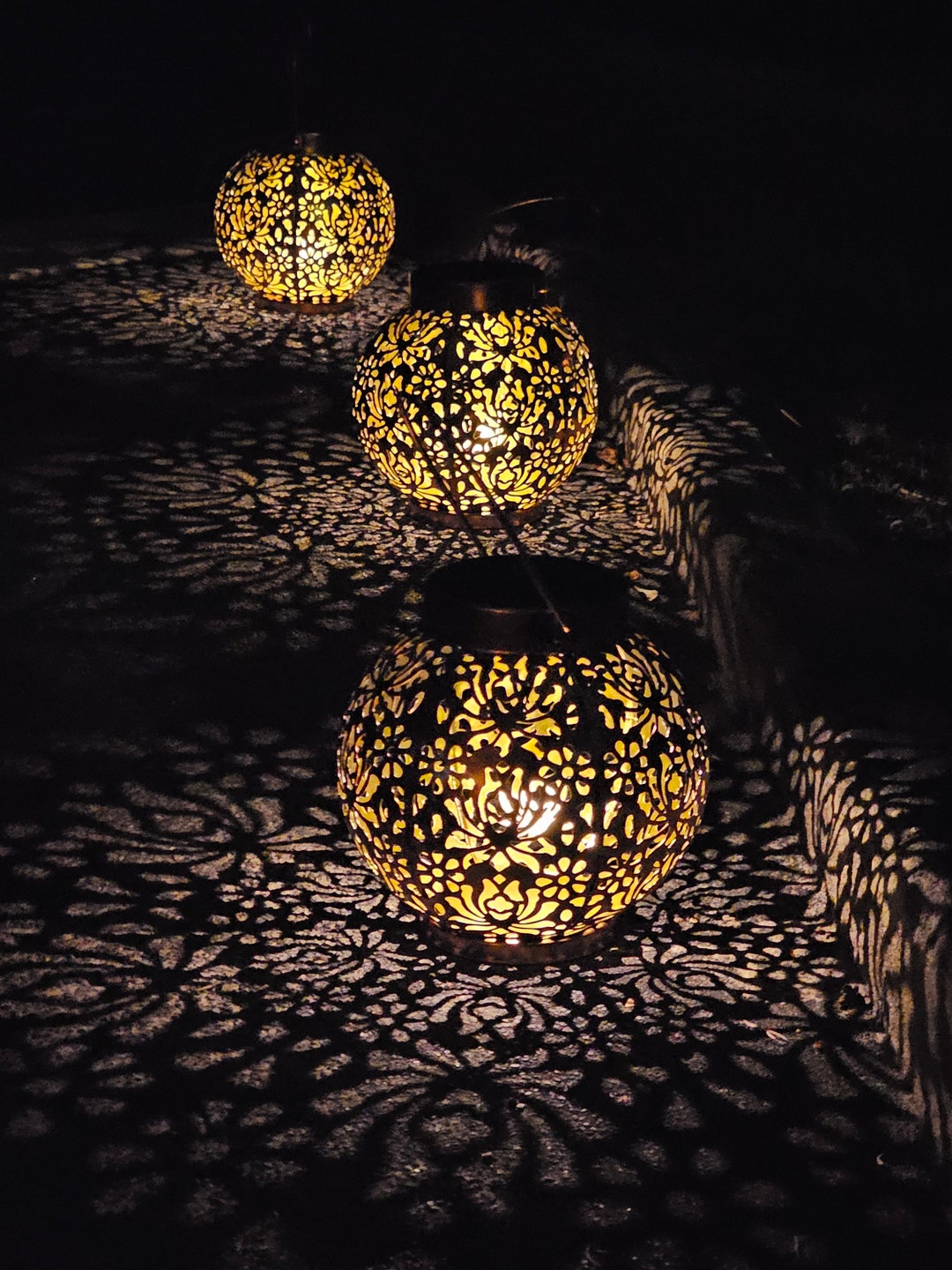 Hibiscus Sphere Solar Lantern Light Garden Decor Gift Outdoor Night ...