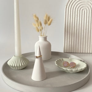 Light Grey Concrete Tray, 3 Size Options, Round Catchall Tray, Large ...