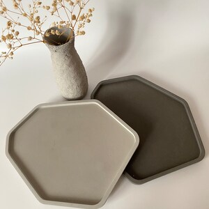 Large Minimalist Concrete Tray, Concrete Bottle Organizer, Concrete ...