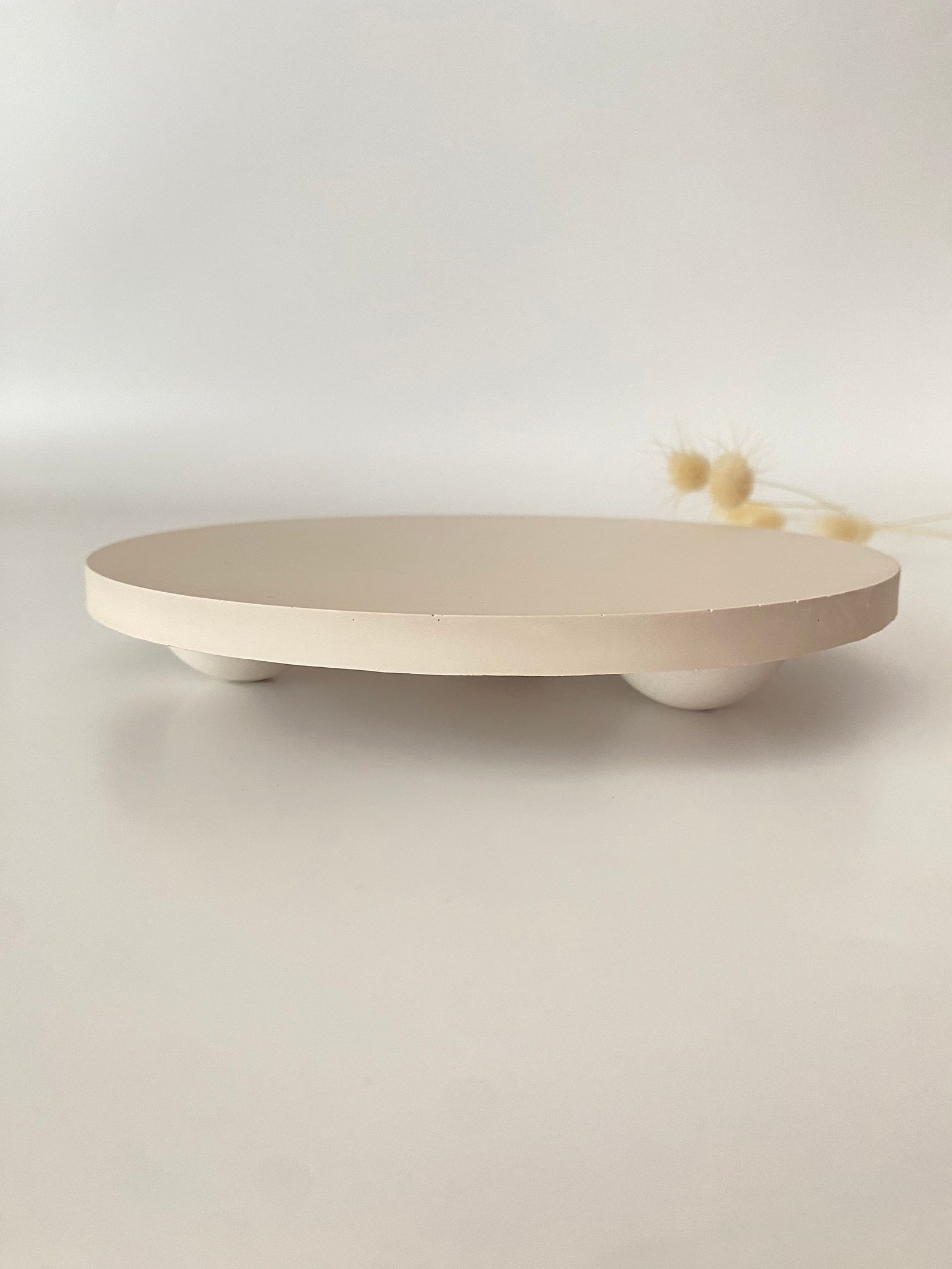 30x30 Cm Round Antique Beige Raiser Tray, Decorative Large Stand ...