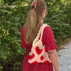 Strawberry Crochet Granny Square Tote Bag Pattern (PDF Pattern) - Etsy