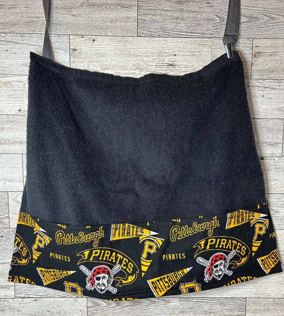 Pgh Pirates Print Adult Size Bib/shirt Protector, Suitable for Dining ...