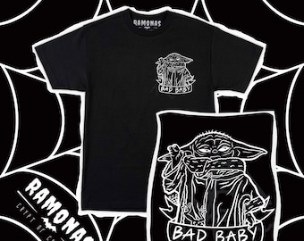 Star Wars the Mandalorian Baby Grogu the Child Hugging an Anzellan no ...