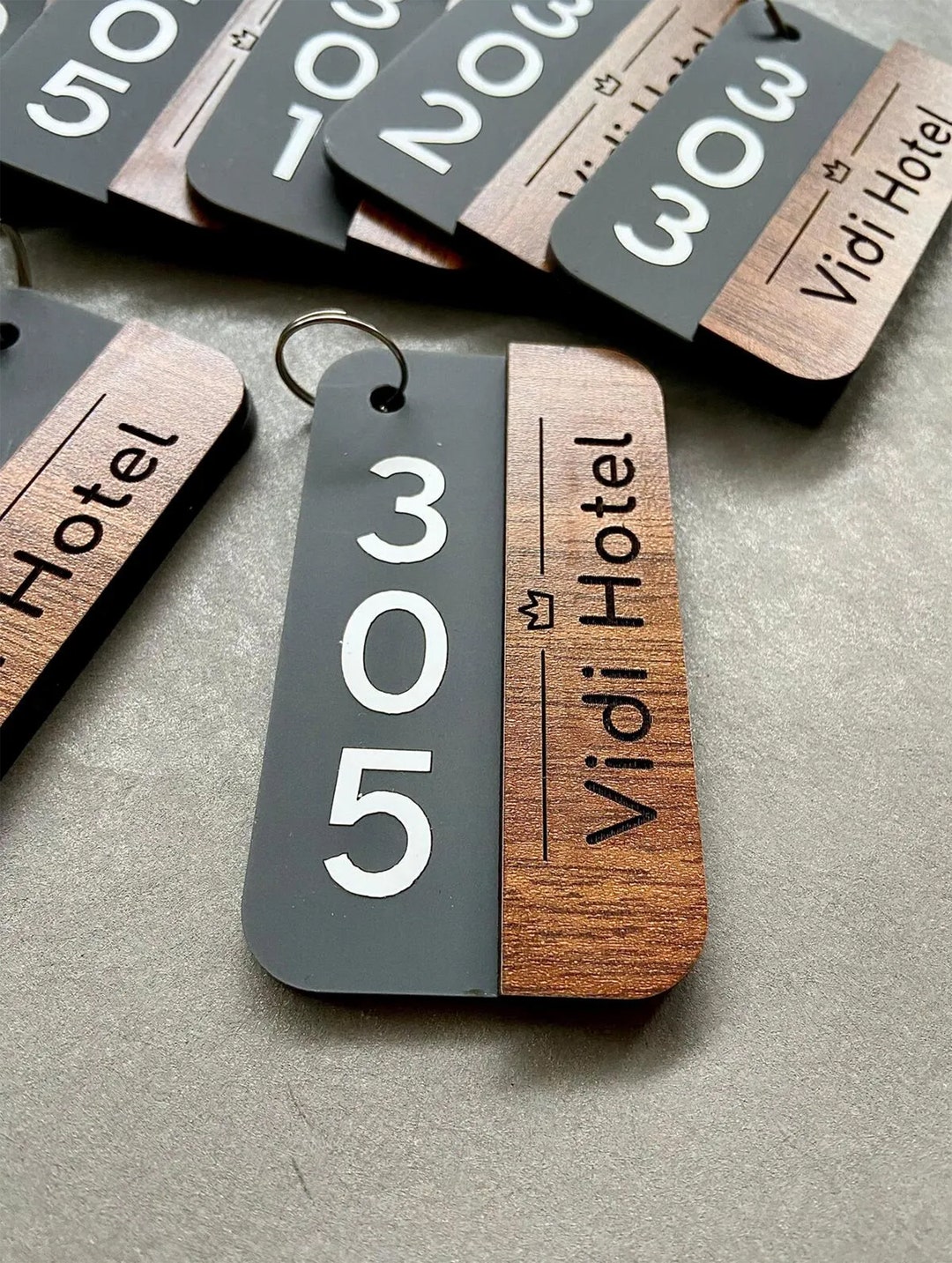 Personalized Hotel Keychain, Custom Guesthouse Key Tag, Keyring With ...