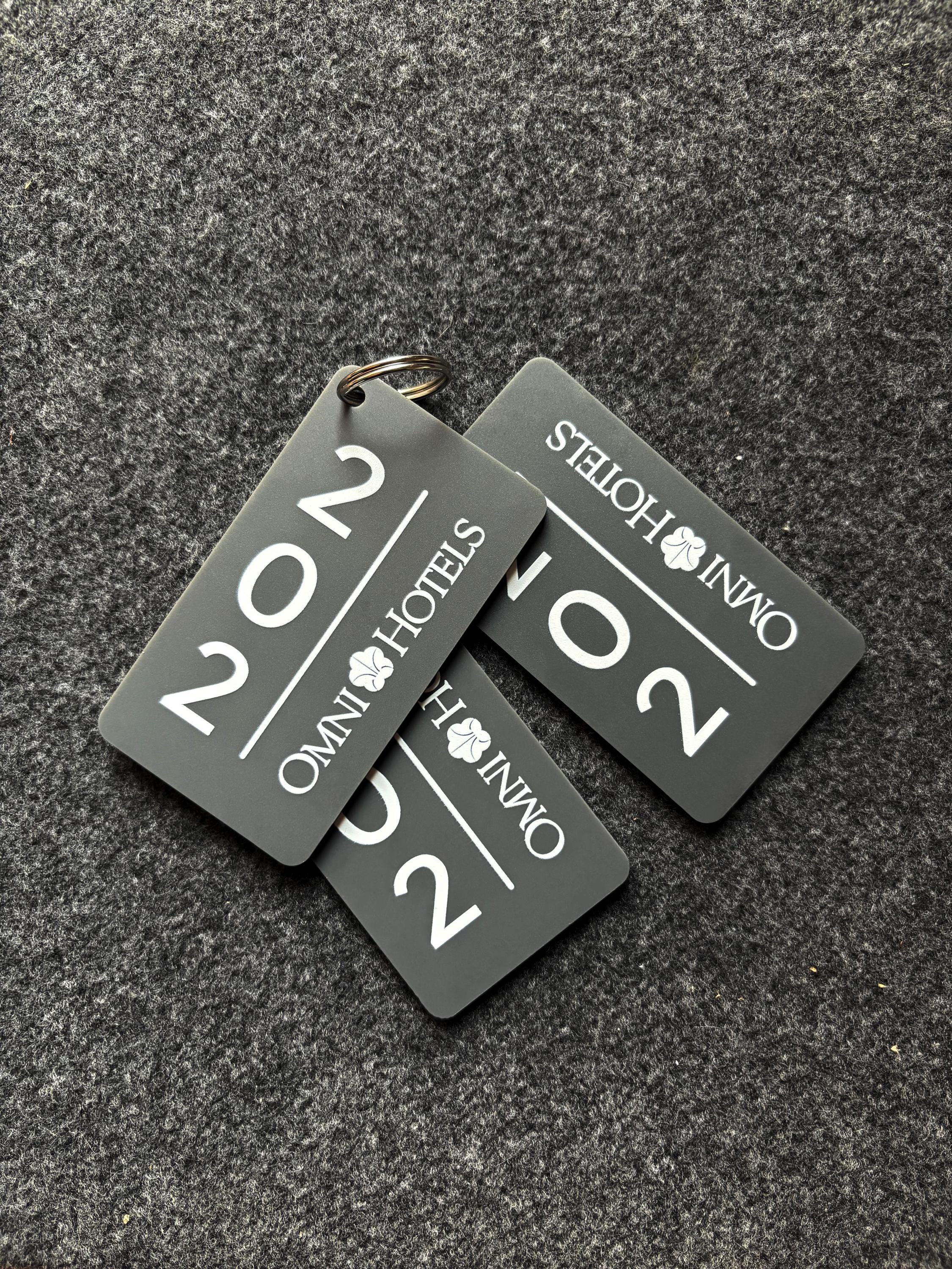 Custom Guesthouse Key Holder, Personalized Hotel Key Fob, Keychain With ...