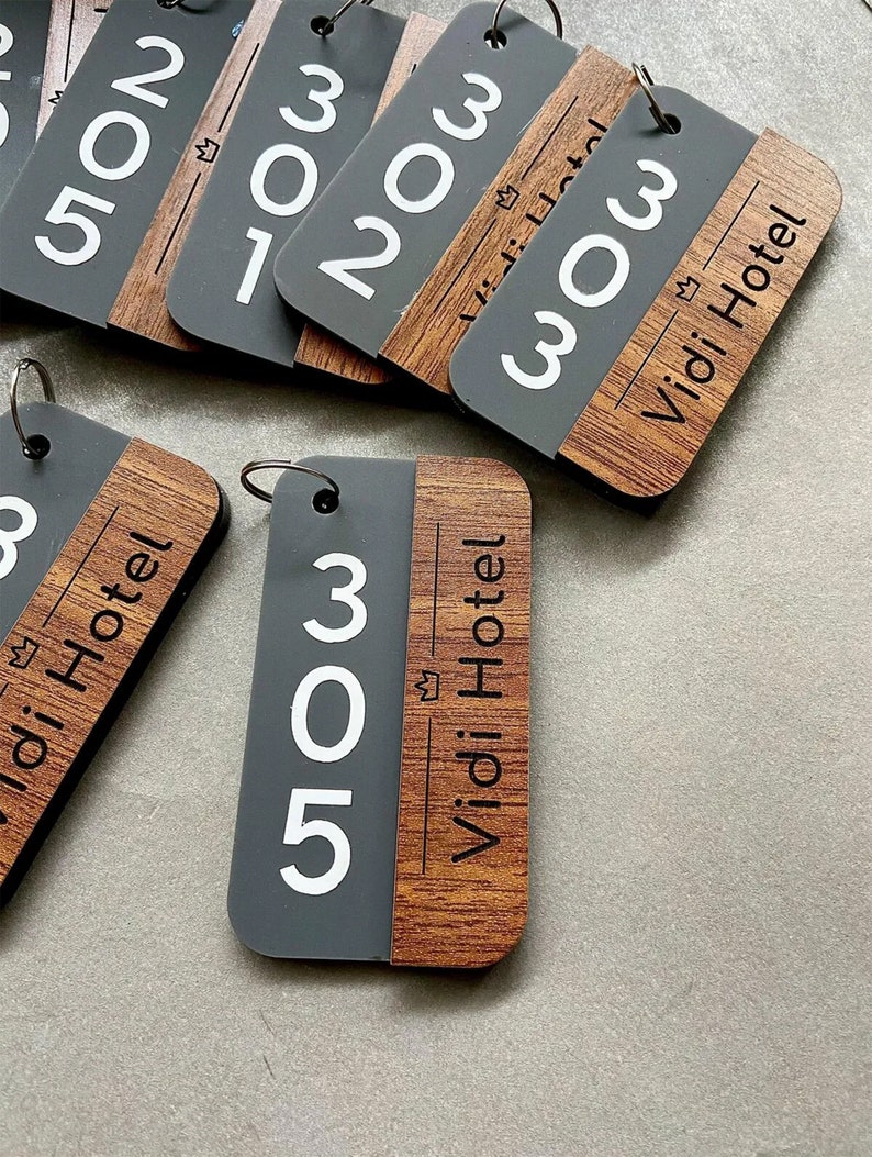 Personalized Hotel Keychain, Custom Guesthouse Key Fob, Keyring With ...