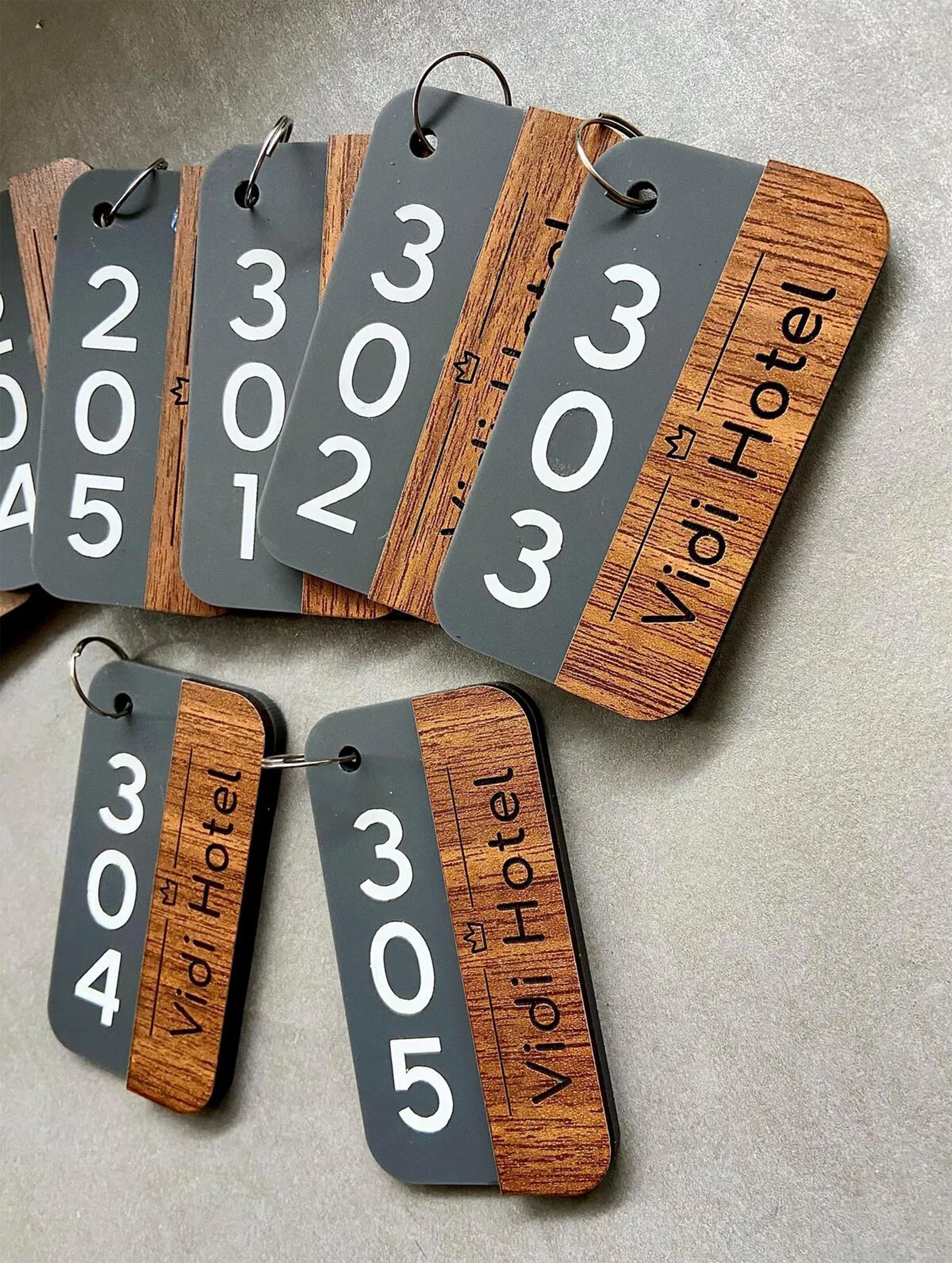 Personalized Hotel Keychain, Custom Guesthouse Key Fob, Keyring With ...