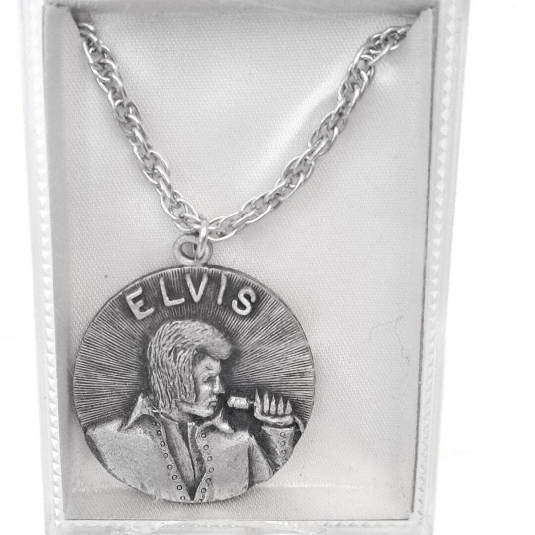 Elvis Presley King of Rock 1935-1977 Tribute Pewter Medallion 18 Chain ...