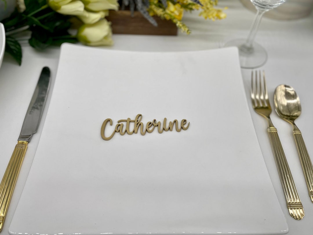 Elegant Custom Wedding Place Cards, Family Dinner Table Wood Name ...