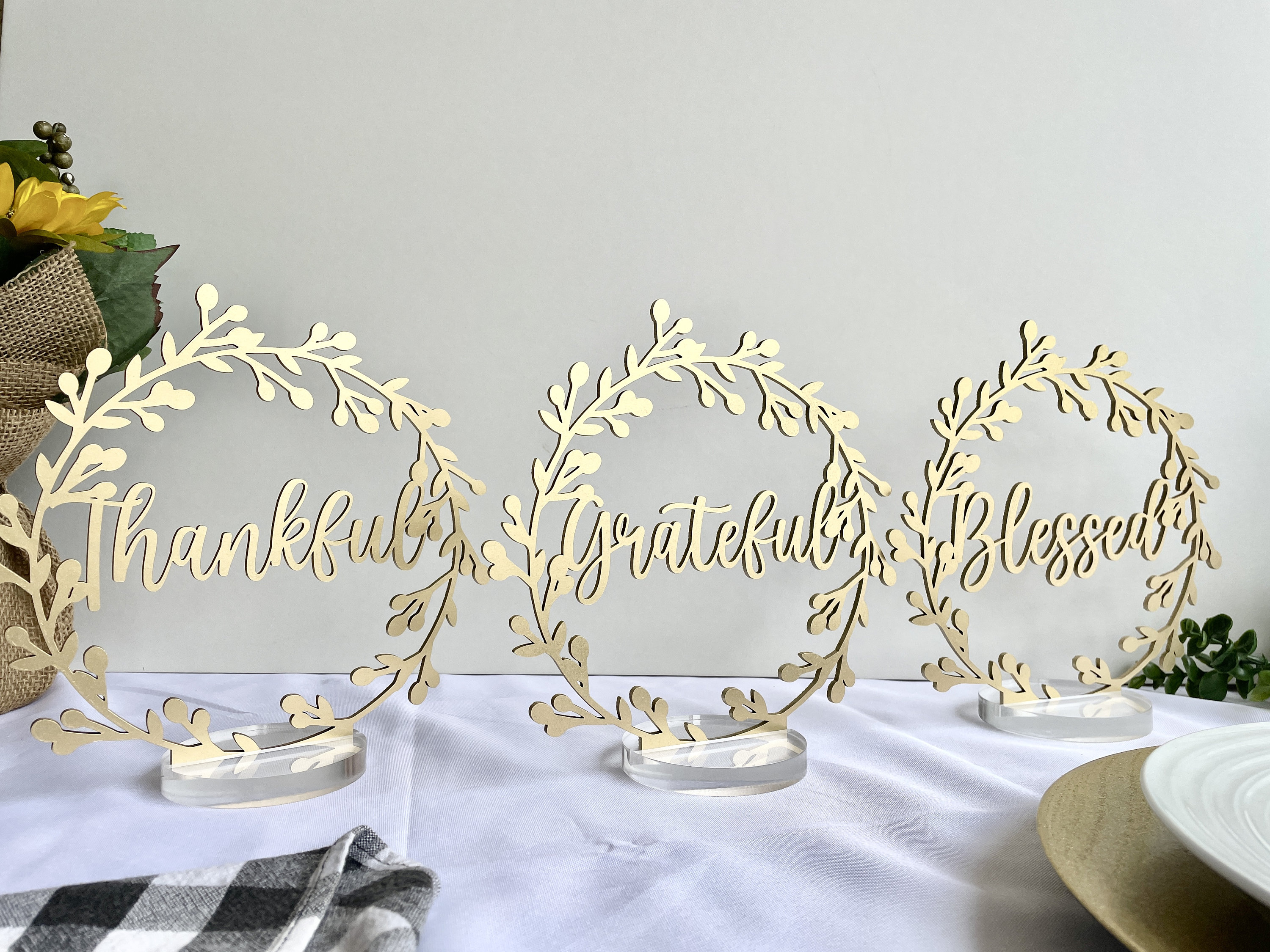 Holiday Hosting Table Centerpiece Grateful Thankful Blessed Easter ...