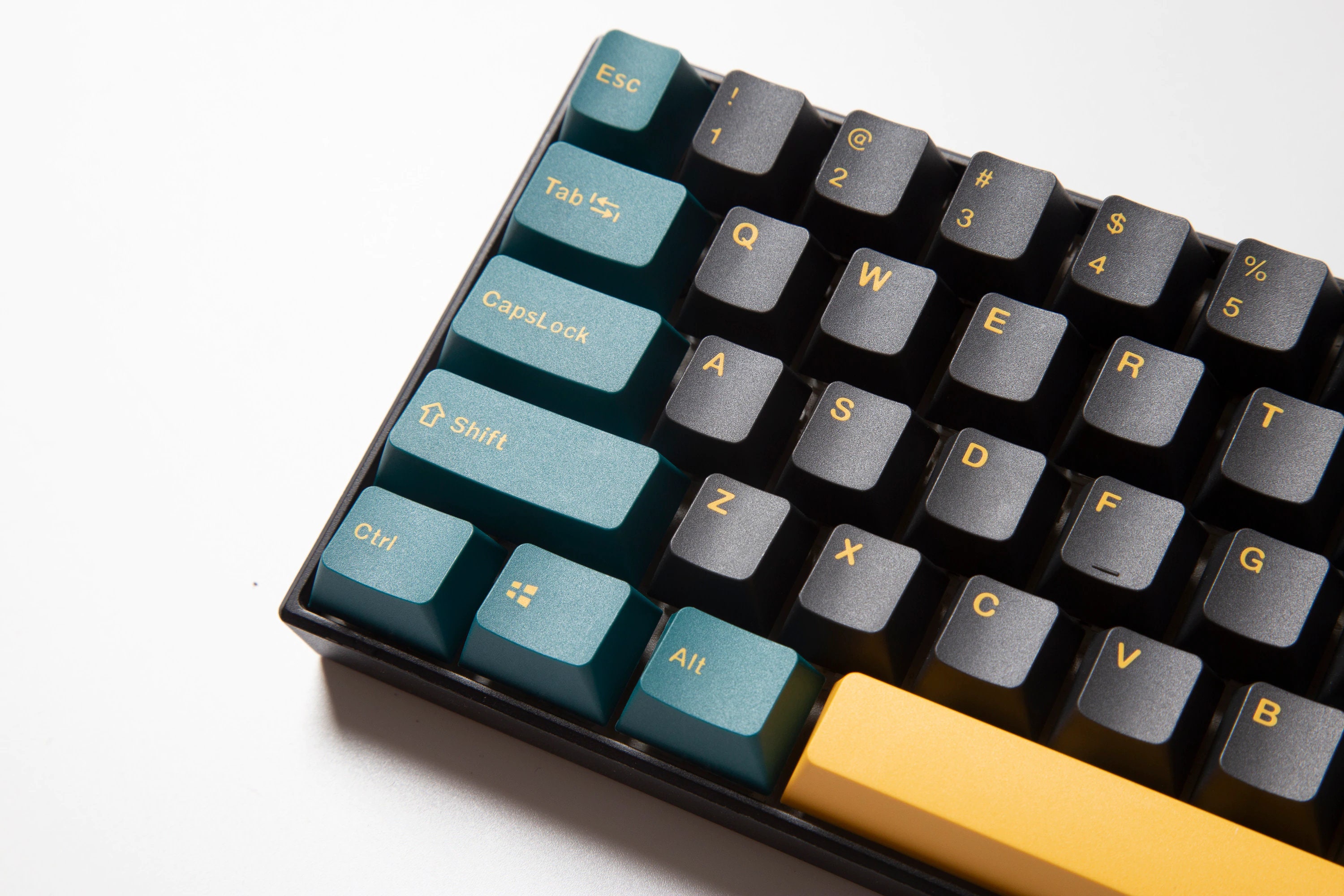 Black and Green Double Shot Keycaps OEM Profile PBT - Etsy Denmark