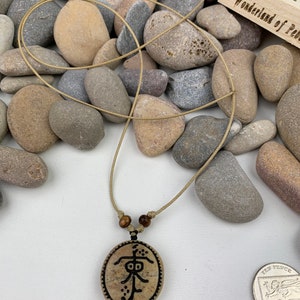 Stickman-hand Carved Pebble Necklace Engraved Sea Stone Rock Pendant ...