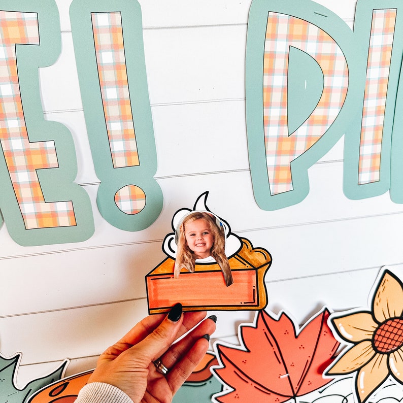 Thanksgiving Bulletin Board | November Bulletin Board With Student ...