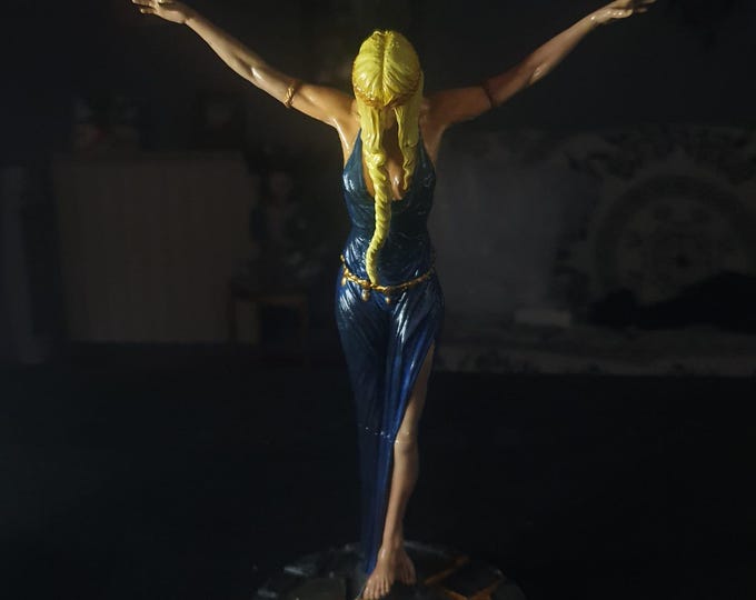 Hand-painted Queen Marika Statue – Elden Ring Collectible Figurine - Etsy