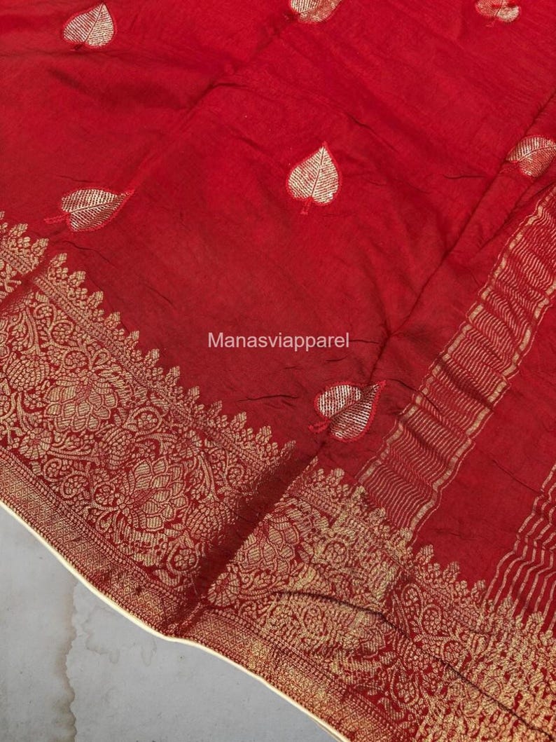 Pure Russian Dola Saree,elegant Jacquard Border, Sequence Thread ...