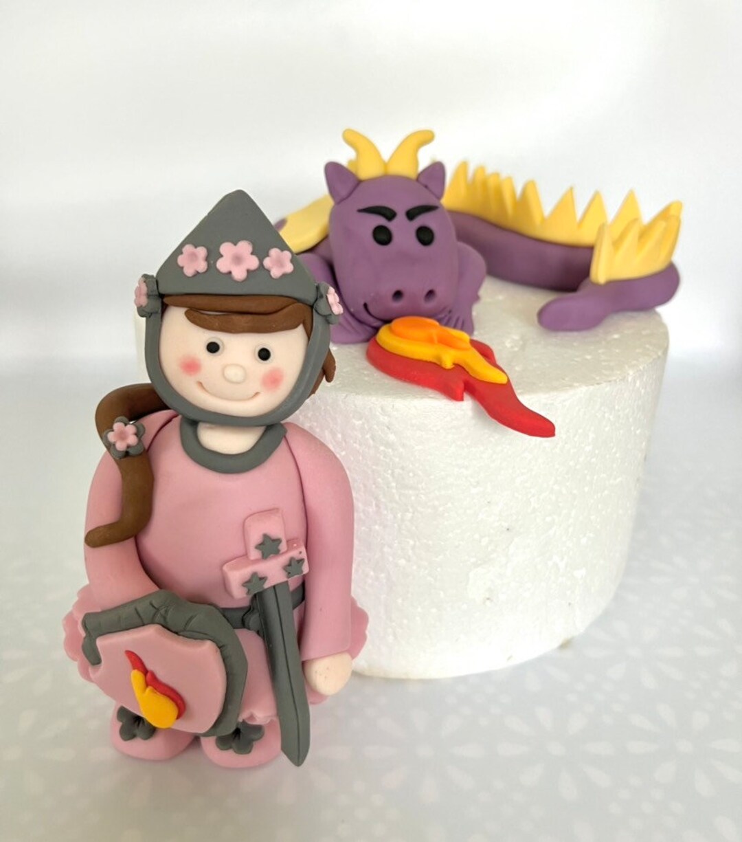 Girl Knight Cake Topper, Dragon Handmade Edible Cake Topper - Etsy
