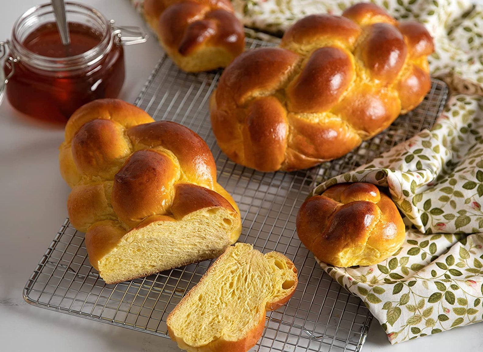Stern's Bakery Kosher Challah Bread-15 Ounce Traditional Challah for ...