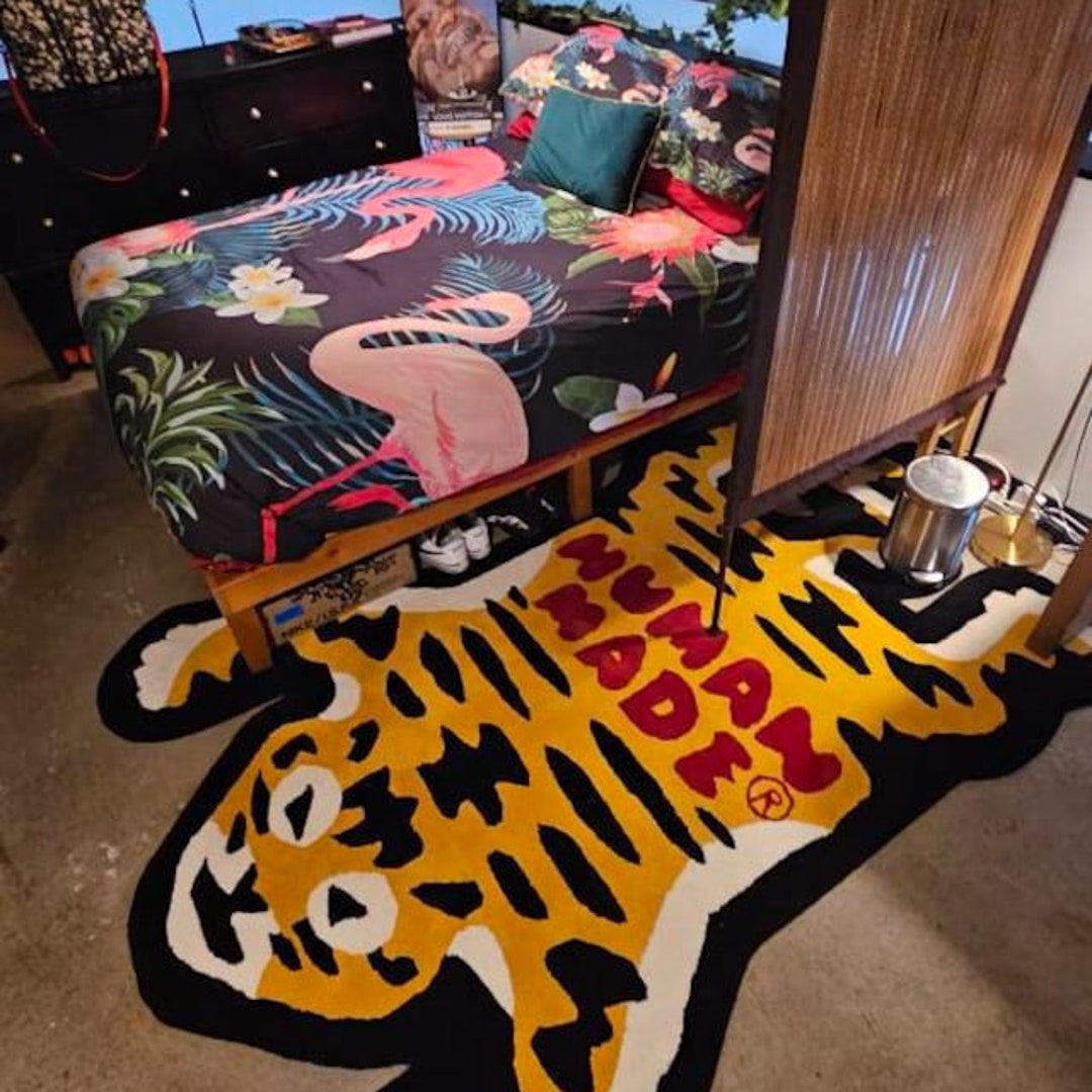 Luxury Tiger Shaped Handtufted Rug, All Cut Rug, Tibetan Tiger Rug ...