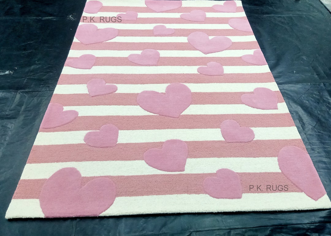 Love Hand Tufted Pink Heart Rug, Loop-cut Pile Rug, Heart Print Design ...