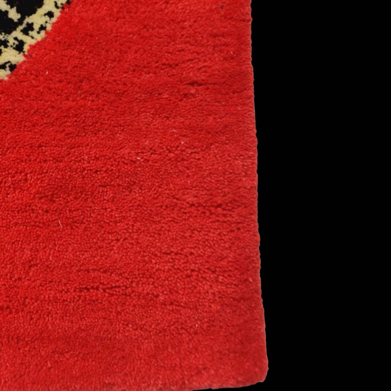 Luxury Snake Handtufted Rug, All Cut Rug, Red Snake Rug, Woolen Rugs ...