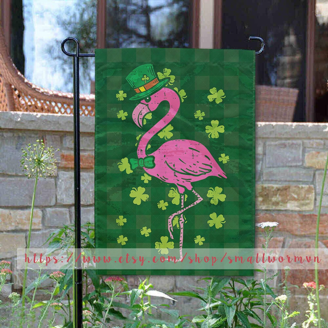 Flamingo Happy Patrick Yard Flag, Leprechaun Flamingo Shamrock St ...
