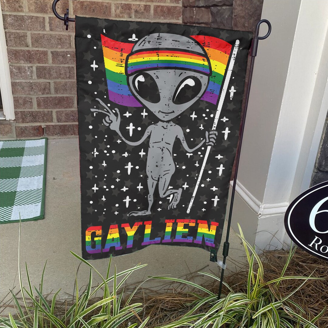 Gaylien Rainbow Flag, Gay Alien Flag, Et Space LGBTQ Pride Garden Flag ...